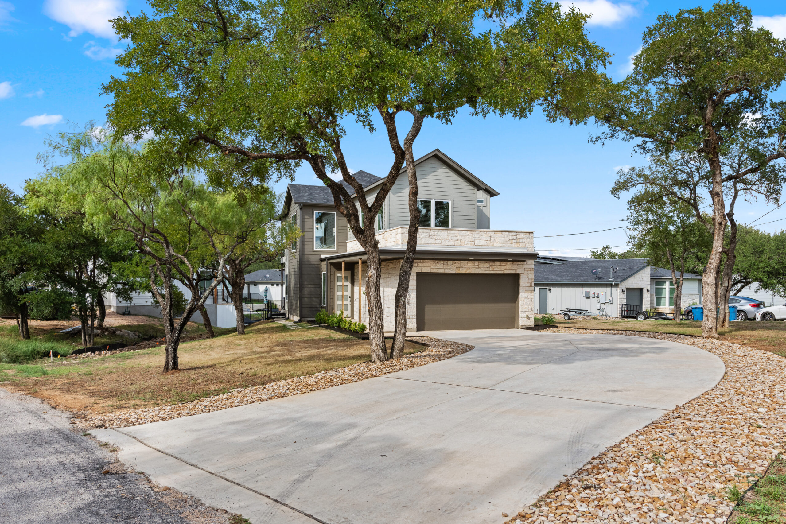 2305 Belaire Drive | Waterfront home on Lake LBJ